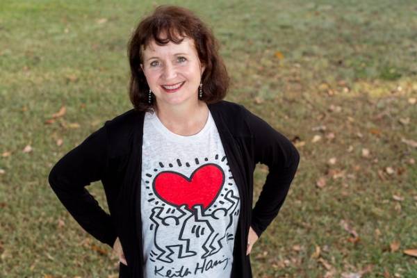 Fearless artist Keith Haring's sister tells his tale, for all ages - 48 ...