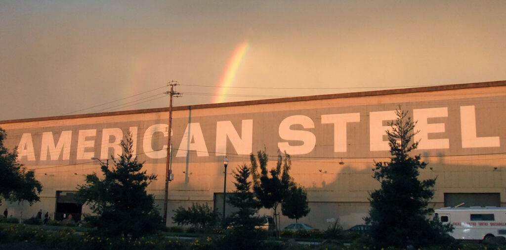 At American Steel, a trailblazing artist community is displaced for ...