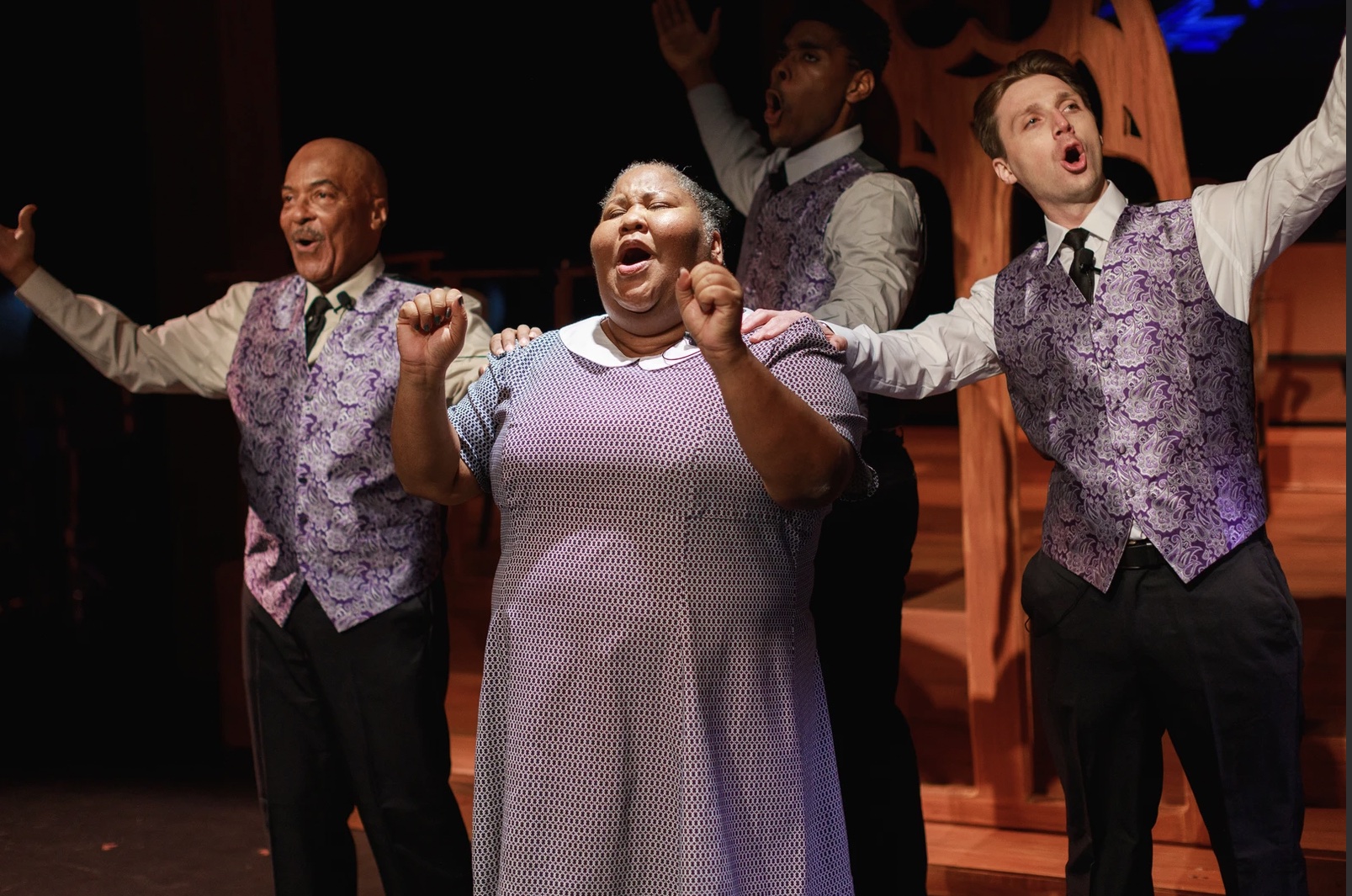 Jeannine Anderson soars above white noise in 'Halie! The Mahalia ...