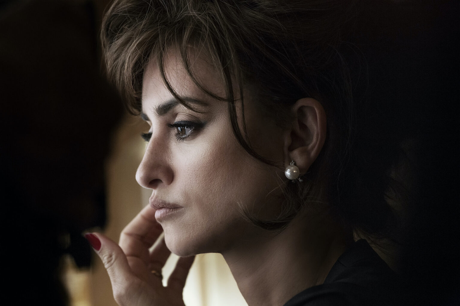 Screen Grabs: Penelope Cruz given many reasons to cry in 'L’immensita ...