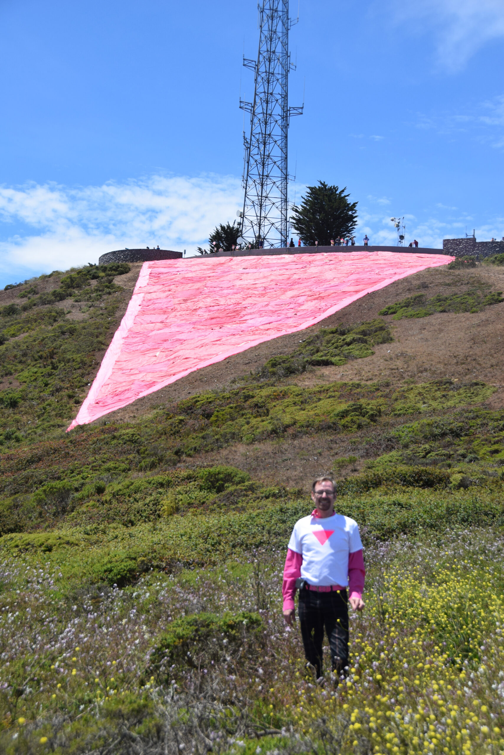 The Twin Peaks Pink Triangle reminds LGBTQ community to 'stay vigilant ...