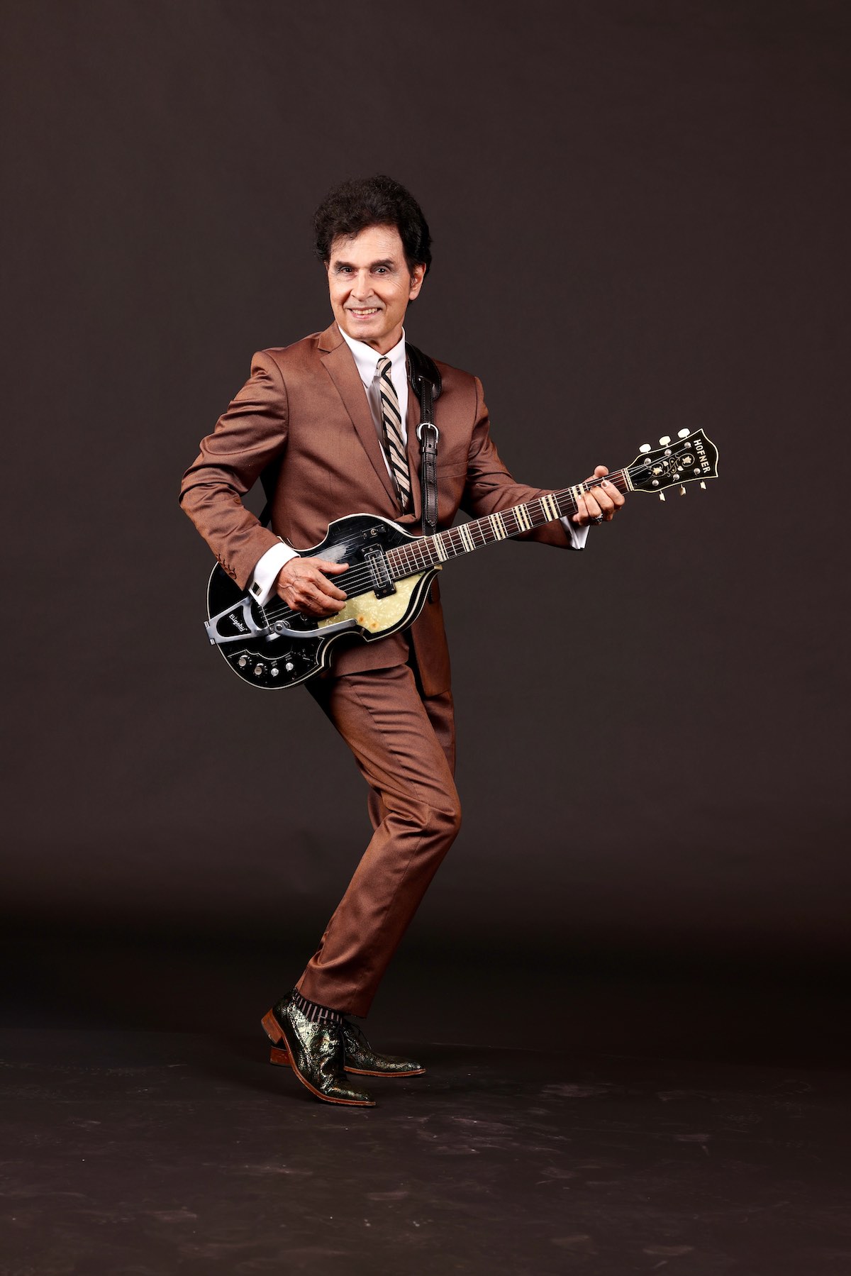 Pompadoured troubadour Tav Falco to rock newly rebooted Kilowatt - 48 hills