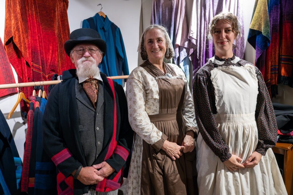 Live Shots: What the Great Dickens? The Victorian Christmas Fair ...