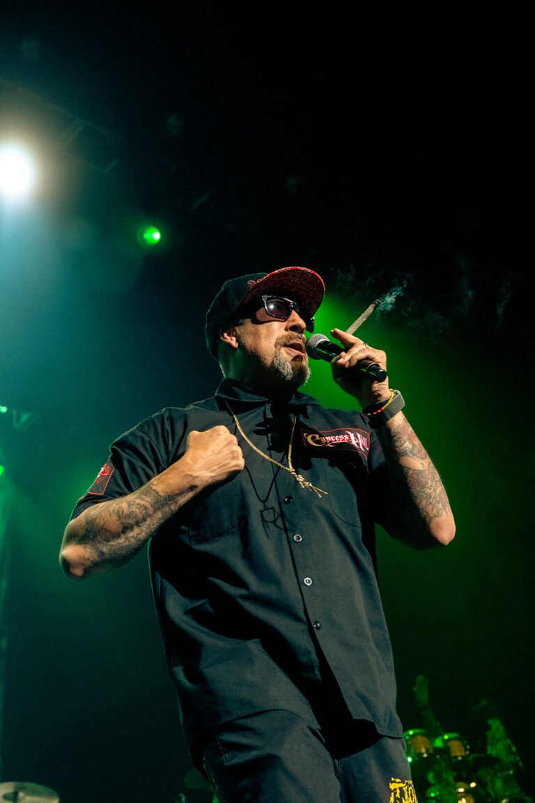 Live Shots: Cypress Hill smoked out the Fox in honor of 'Black Sunday ...