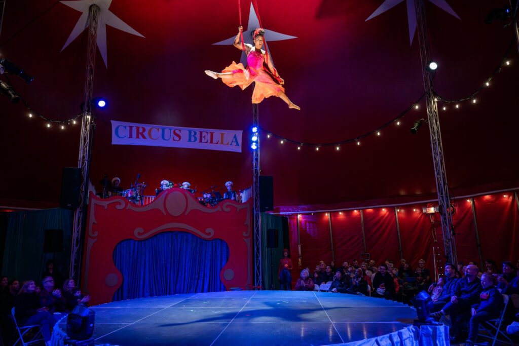 Live Shots: Circus Bella's 'Kaleidoscope' reels with oohs and aahs - 48 ...