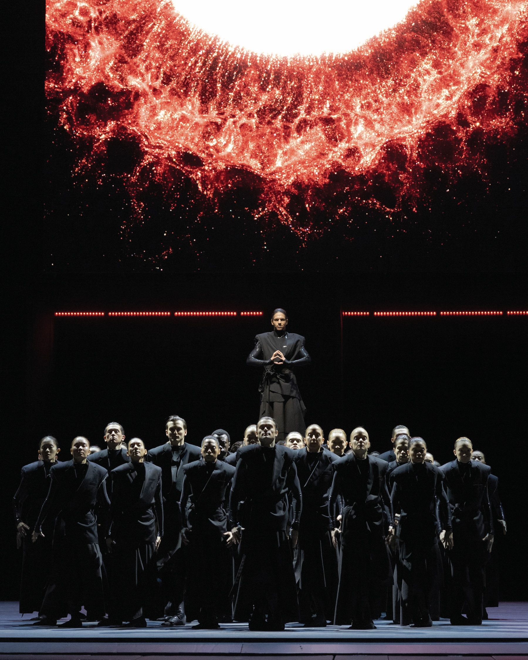 'Mere Mortals' drowns its provocative beauty in noise and lights - 48 hills