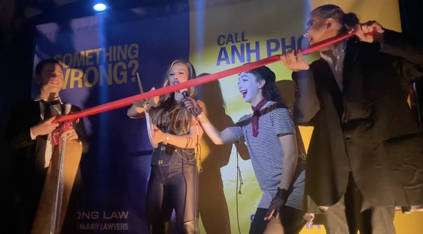 Partying at the altar of Anh Phoong: Packed crowd hails billboard queen ...
