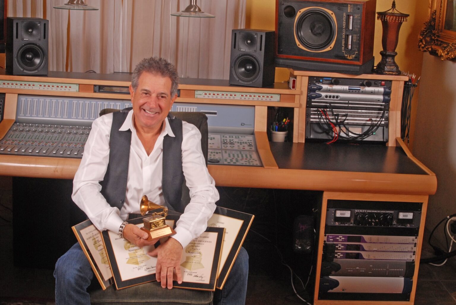 The ferocious, precocious musical odyssey of 'Bette Davis Eyes' - 48 hills