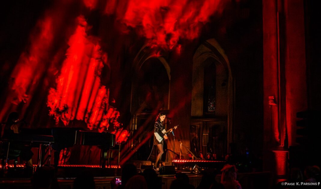 Noise Pop diary: St. Vincent bathed Grace Cathedral in heartfelt hues ...