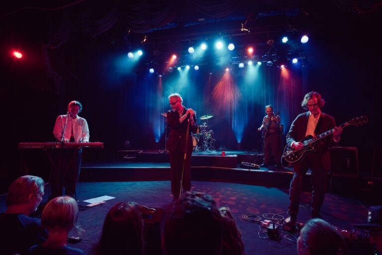 Live Shots: Woe to those who missed Matt Berninger's introspective solo ...