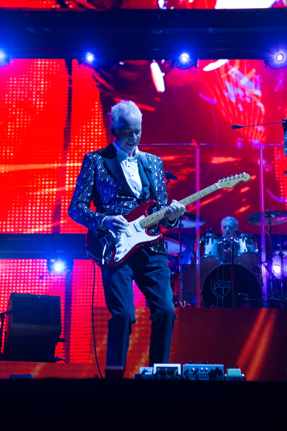 Phil Manzanera shares his life's sounds, from a Cuban Revolution ...